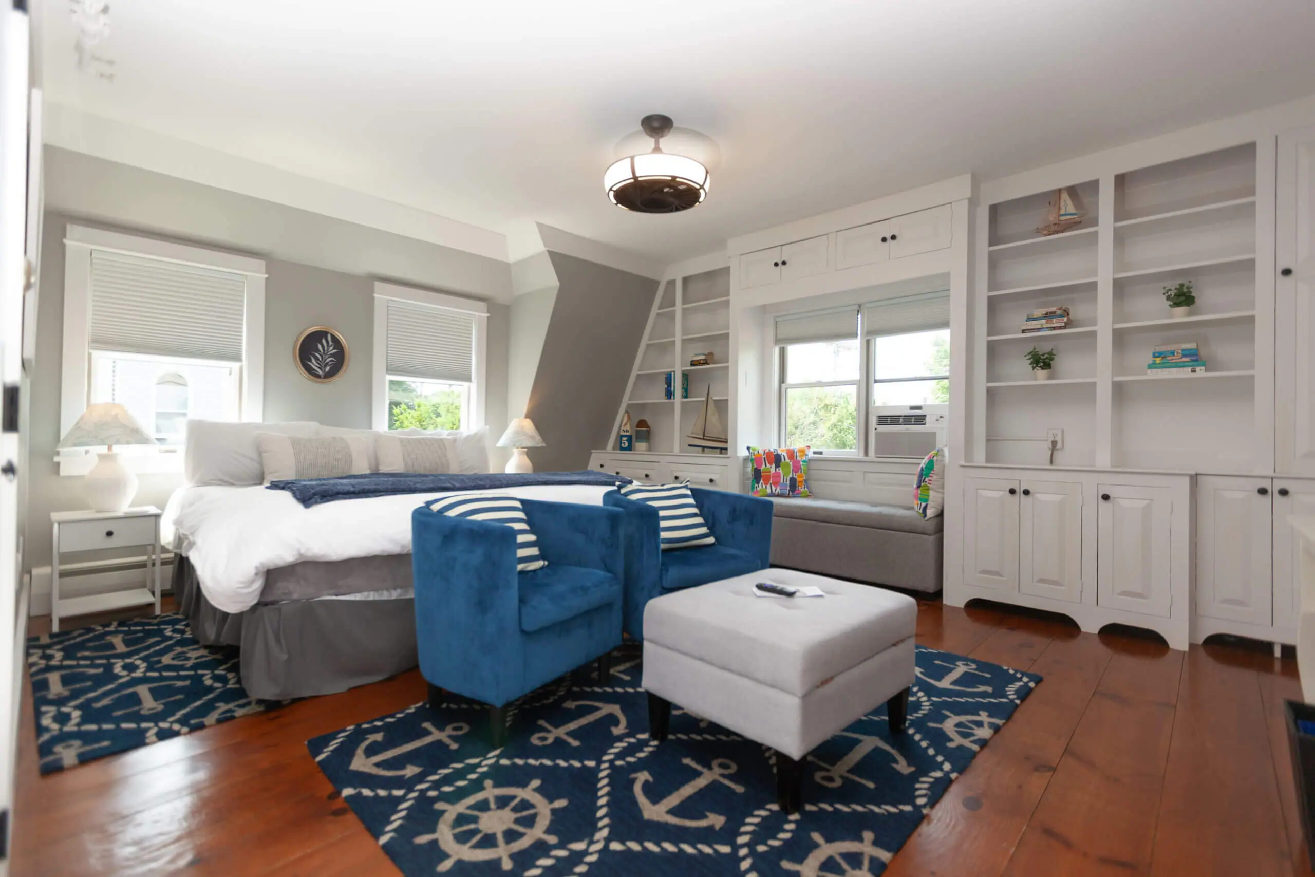 Accommodations - White Sails Inn